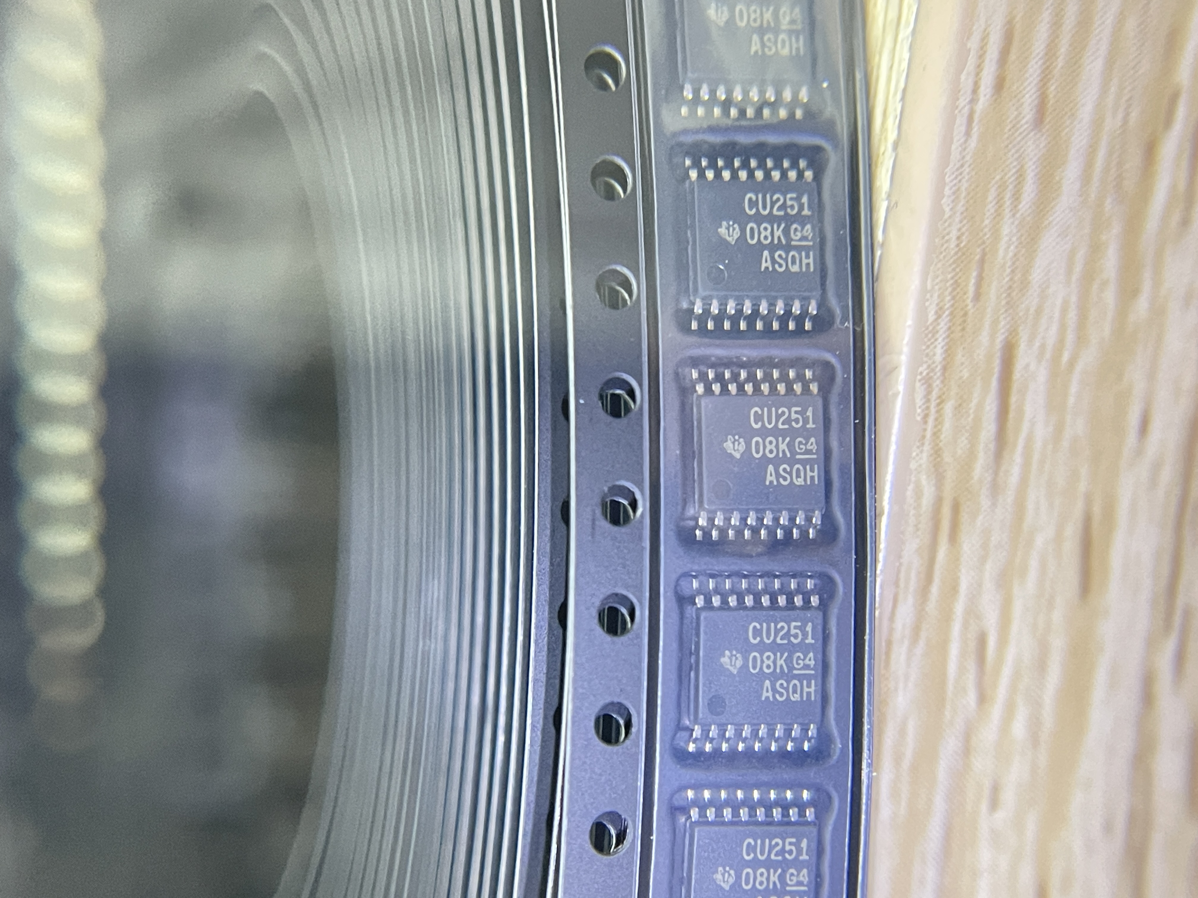 Wolfchip Electronics Limited: Electronic Components Distributor